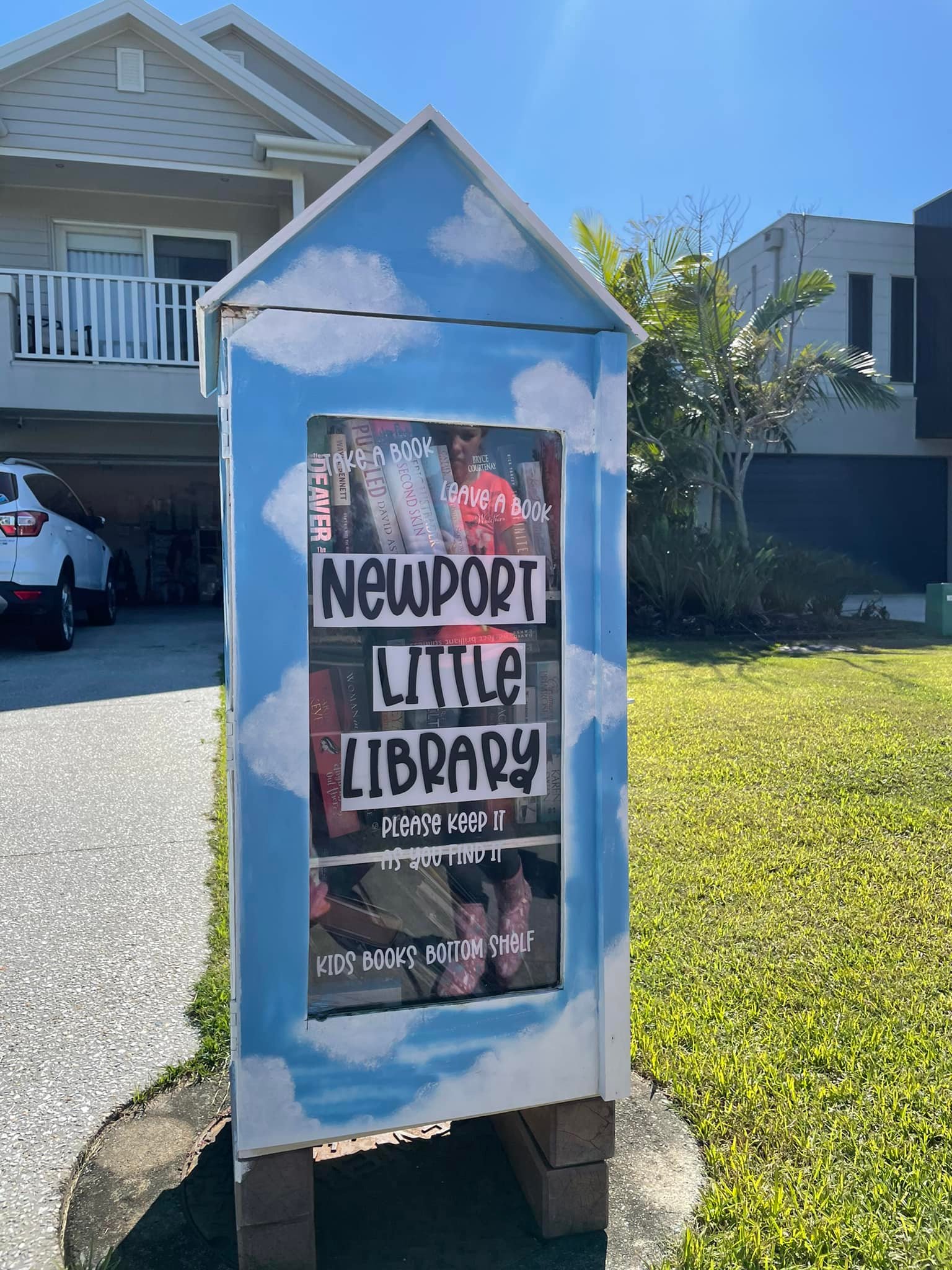 Books! And how to find them on the road – Knee Deep Travels